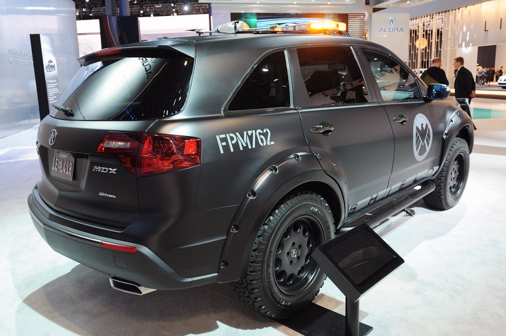 New York: Acura unveils custom MDX for superheroes | MotorExclusive